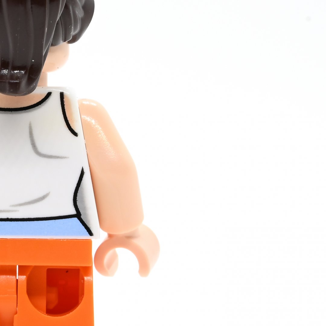 Chell - | Lego Minifigures | lego.minifigures.world
